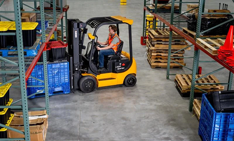 Greater Efficiency, Less Risk: How Integrated Lithium Forklifts Improve ... Greater Efficiency, Less Risk: How Integrated Lithium Forklifts Improve ...